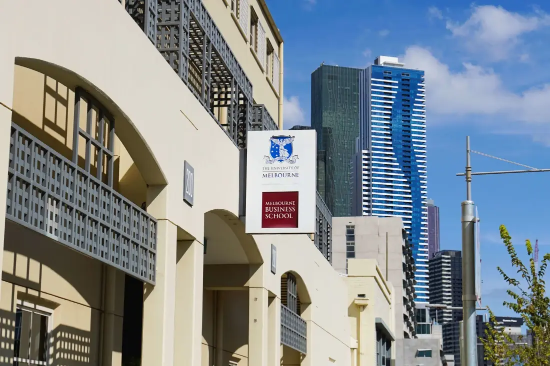 A consistent look-and-feel for Melbourne Business School’s Canvas LMS ...